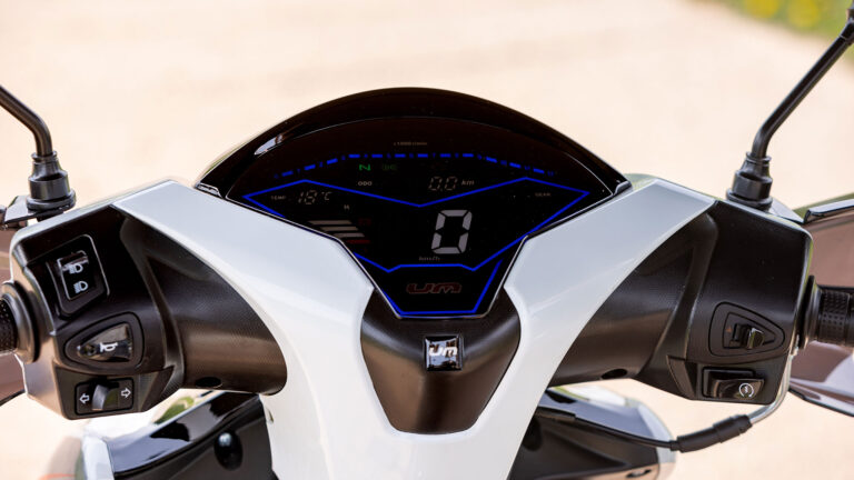 Flash 125 LZ – UM Motorcycles